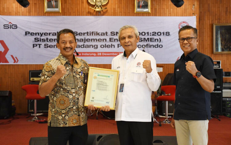 Terapkan Sistem Manajemen Energi yang Baik, PT Semen Padang Raih Sertifikat SME SNI ISO 50001: ...